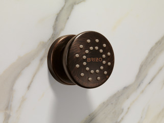 Essential™ Shower Series | Touch-Clean® Round Body Spray